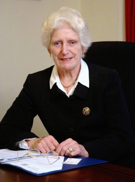 Dame Elizabeth Butler-Sloss is the first woman appointed as a Lord ...